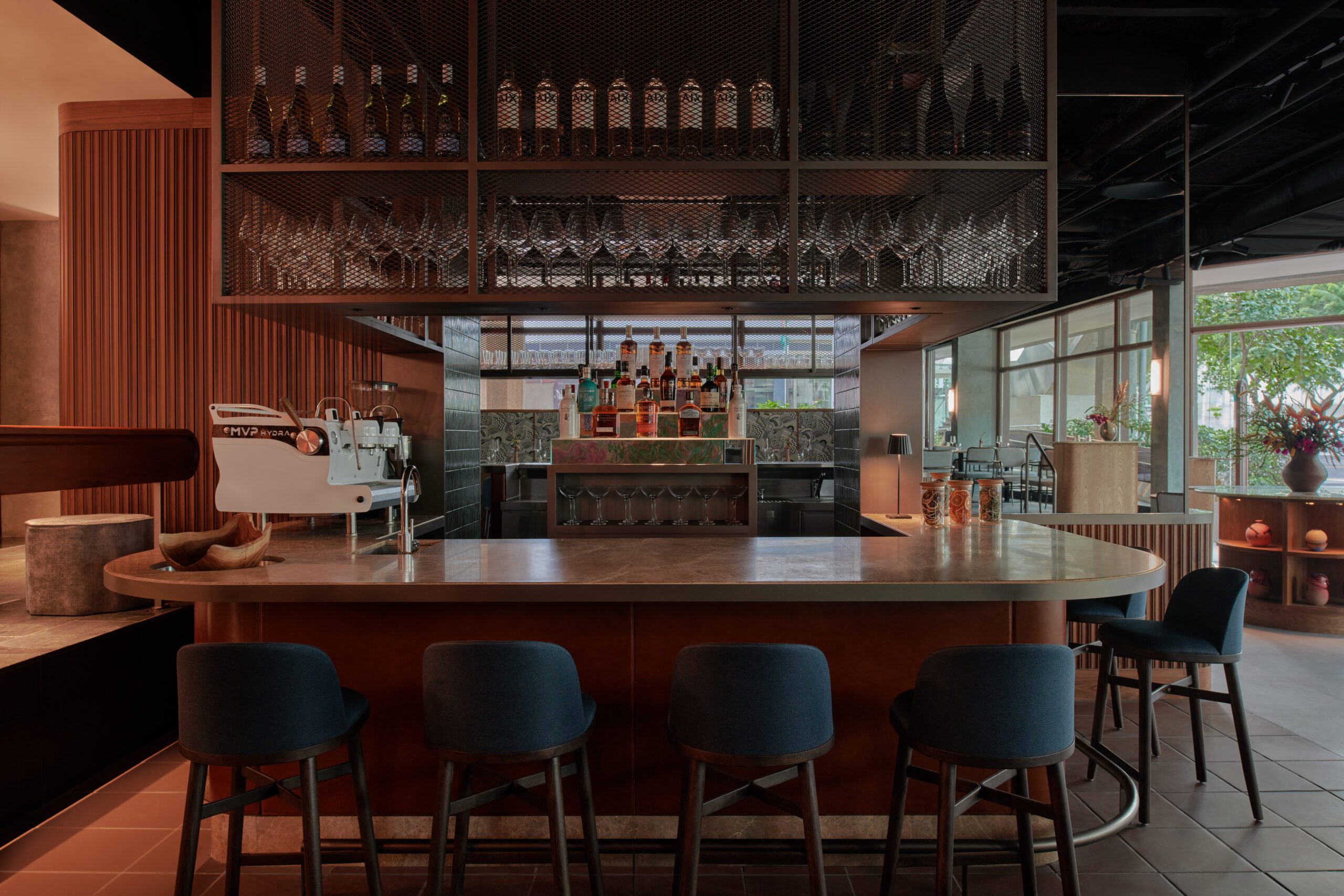 About Us - Kee's Bistro & Bar